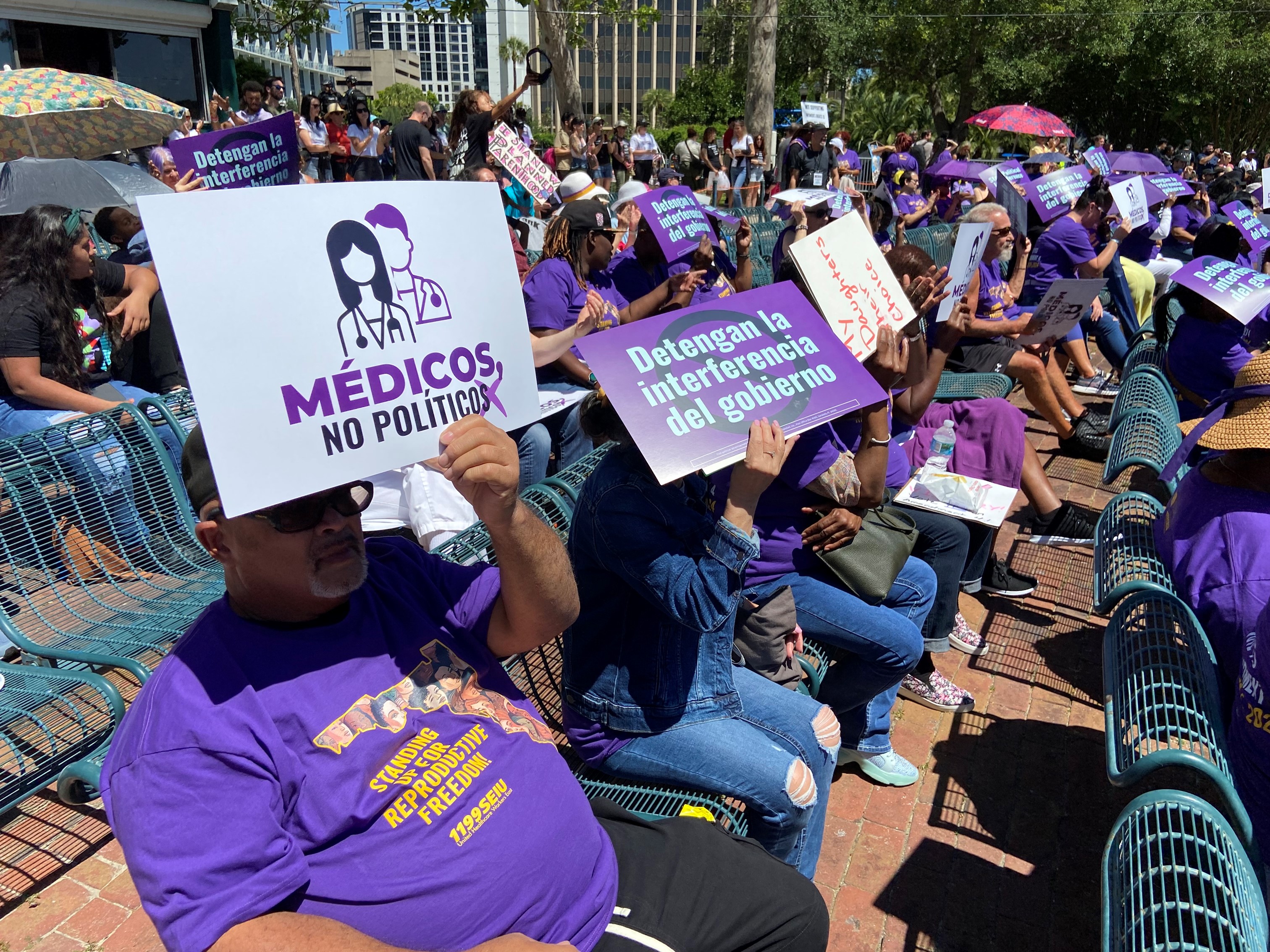 1199SEIU Nurses Show Support For Reproductive Rights, Amendment 4